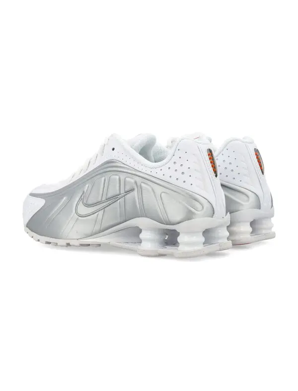 Nike Shox R4 Sneakers
