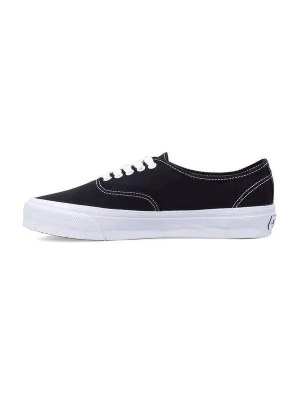 VANS Low Top Sneakers - Black