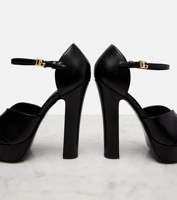 Dolce & Gabbana Leather Platform Sandals - Black