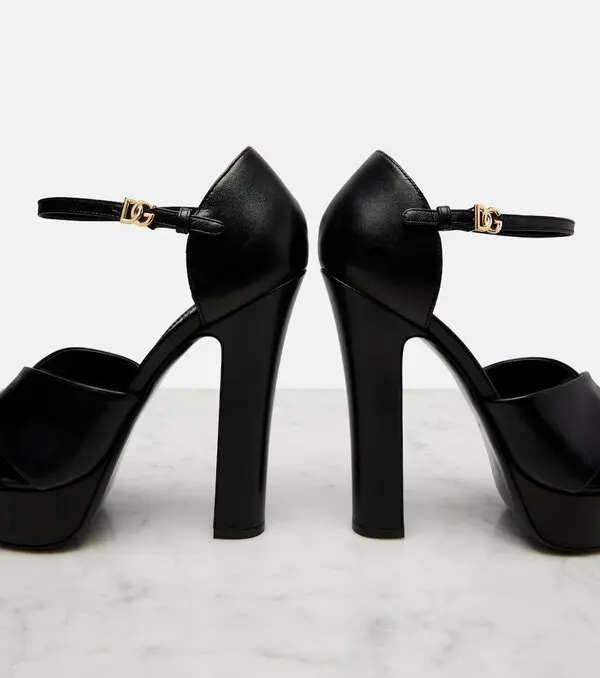 Dolce & Gabbana Leather Platform Sandals - Black