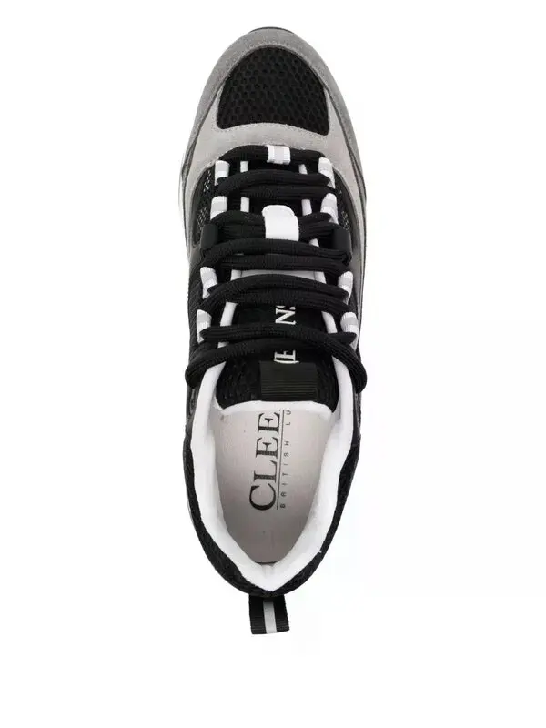 CLEENS Aero Runner Sneakers