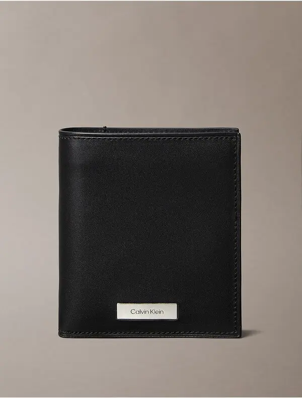 Calvin Klein Plaque Logo Trifold Wallet - Black