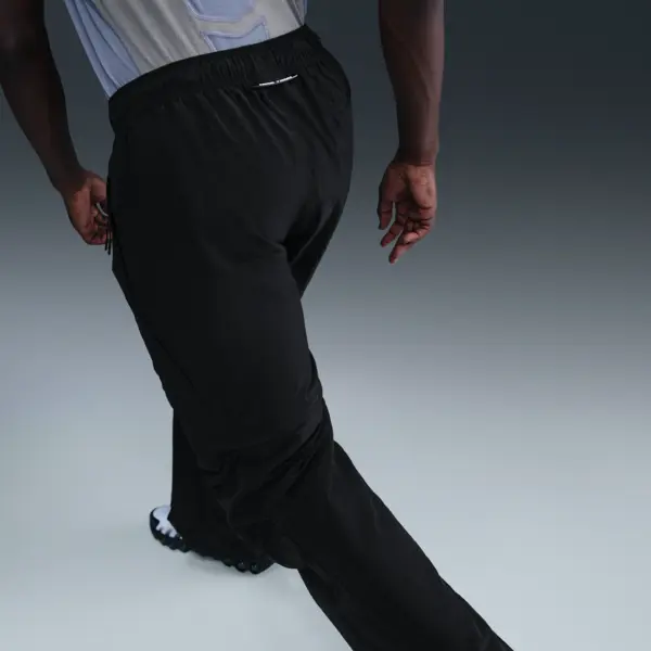 Nike Tech Woven Convertible Oversized Pants