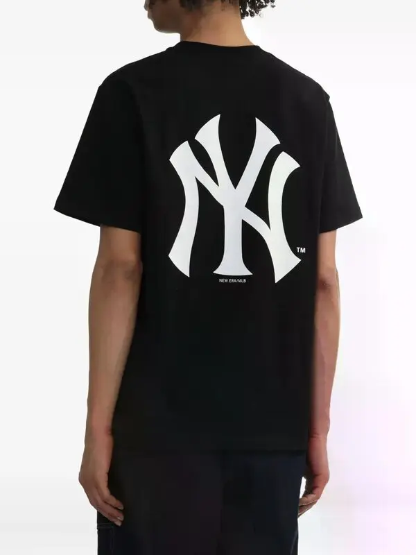 New Era Yankees Logo T-shirt