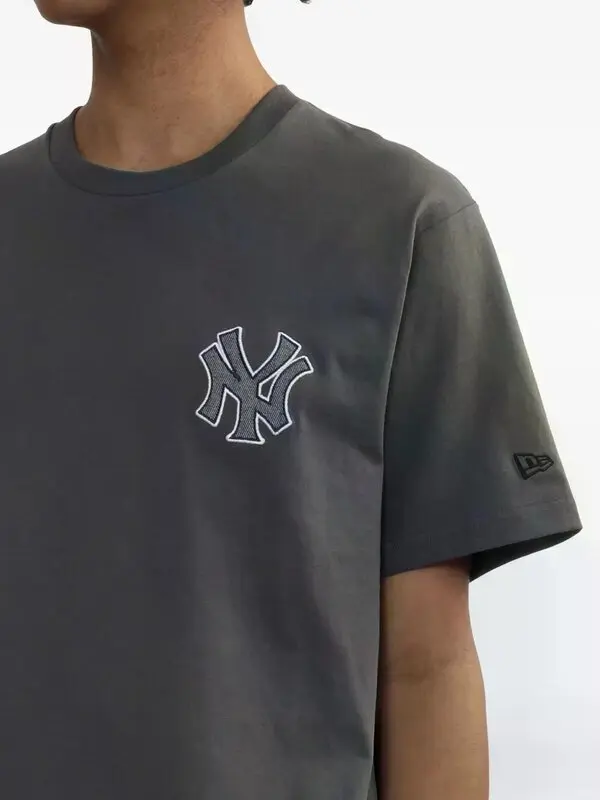 New Era Yankees Logo-embellished T-shirt