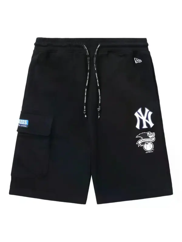 New Era Yankees Logo Cargo Shorts
