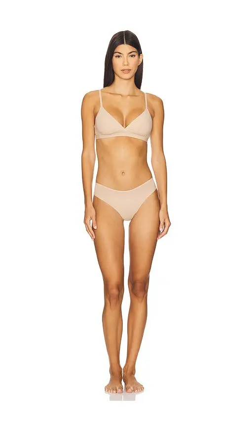 SKIMS Fits Everybody Crossover Bralette In Tan - Clay