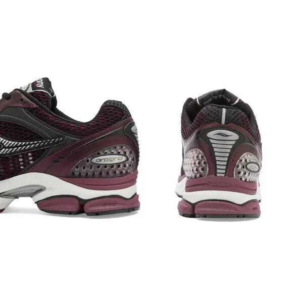 Saucony Progrid Triumph 4 Sneaker - Maroon/black