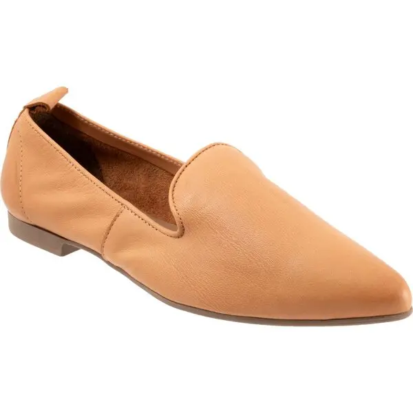 BUENO Izzy Pointed Toe Flat