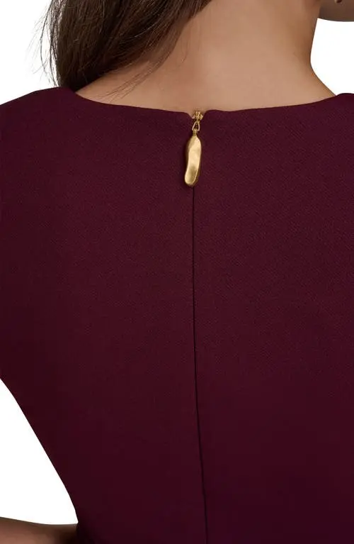 Donna Karan New York Center Ruched Crepe Sheath Dress - Berry