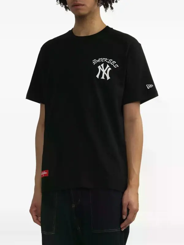 New Era Yankees Logo T-shirt