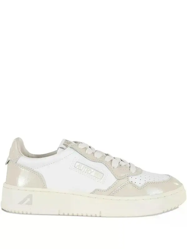 AUTRY Medalist Leather Sneakers