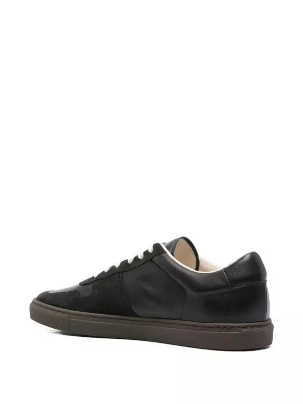 COMMON PROJECTS Leather Low-top Sneakers - Black