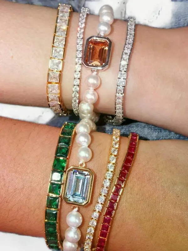 IZABEL DISPLAY Square Tennis Bracelet With Zirconia