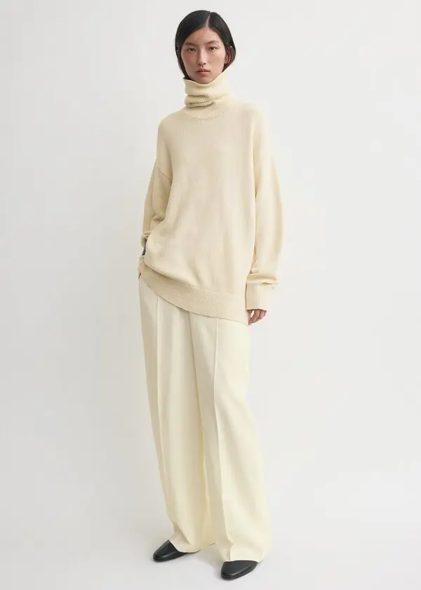 TOTEME Longline Turtleneck