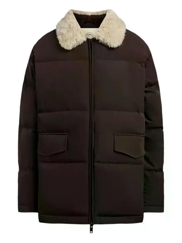 12 STOREEZ Shearling-collar Quilted Down Jacket