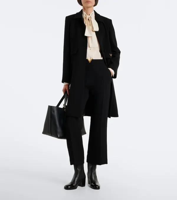 Valentino Garavani Vlogo Leather Ankle Boots - Black