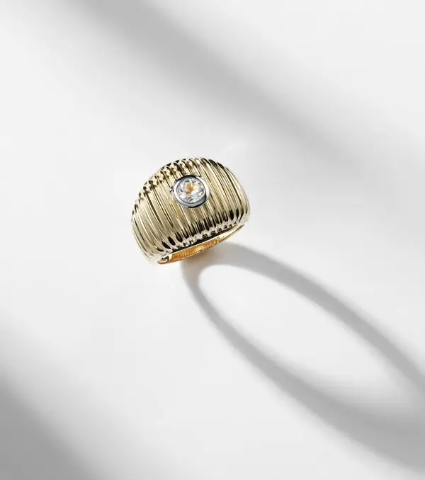 Yvonne Léon Berlingot Maxi 9kt Ring With Topaz