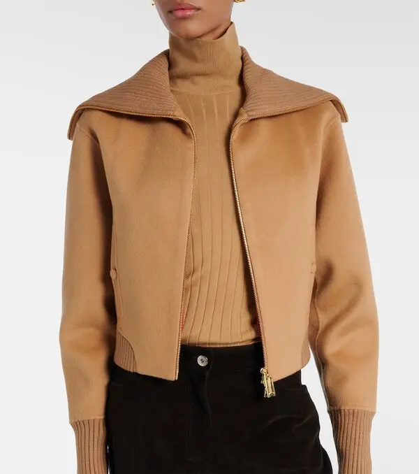 Victoria Beckham Wool And Cashmere Jacket - Beige
