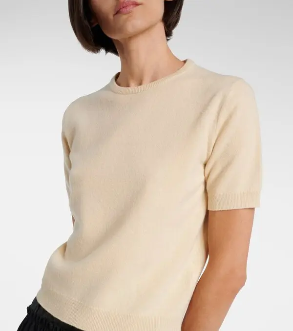 MAISON MARGIELA Four Stitches Virgin Wool Top - White