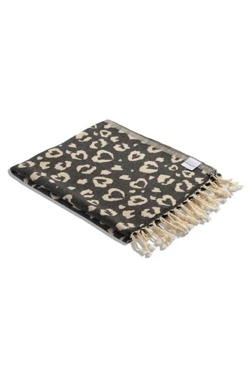 INFUSEZEN Leopard Heart Organic Turkish Towel - Black