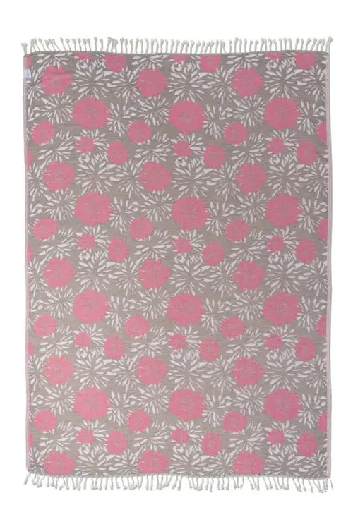 INFUSEZEN Flower Pop Organic Cotton Medium Weight Throw Blanket - Grey With Pink Flowers