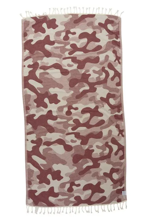 INFUSEZEN Camo Print Organic Sand Resistant Reversible Turkish Towel - Burgundy