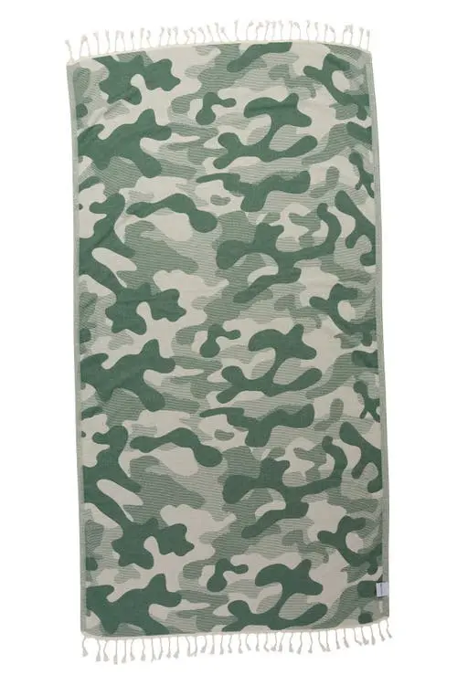 INFUSEZEN Camo Print Organic Sand Resistant Reversible Turkish Towel - Green