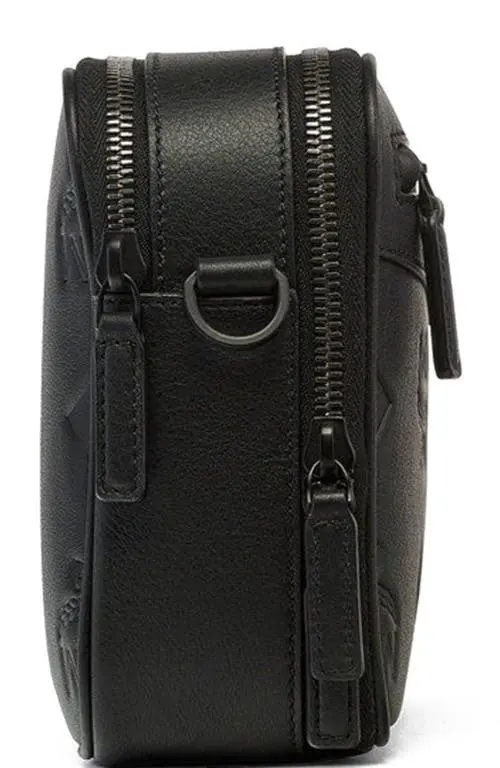 Mcm Diamond Camera Bag In Maxi Monogram Leather - Black
