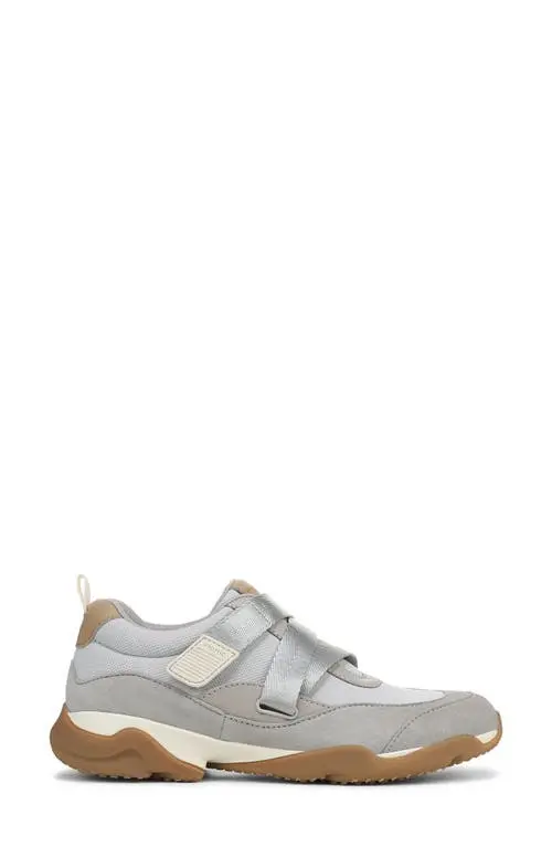 Vionic Walk Slim Gia Sneaker - Vapor Grey