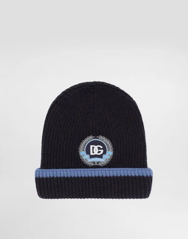 Dolce & Gabbana Knitted Hat With Embroidered Patch - Blue