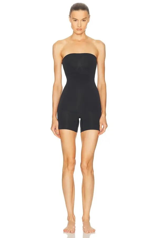 SKIMS Seamless Sculpt Strapless Shortie Bodysuit - Onyx