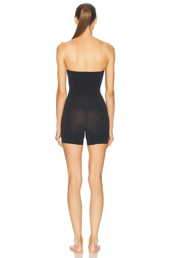 SKIMS Seamless Sculpt Strapless Shortie Bodysuit - Onyx