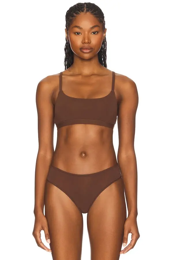 SKIMS Fits Everybody Scoop Bralette In Chocolate - Cocoa