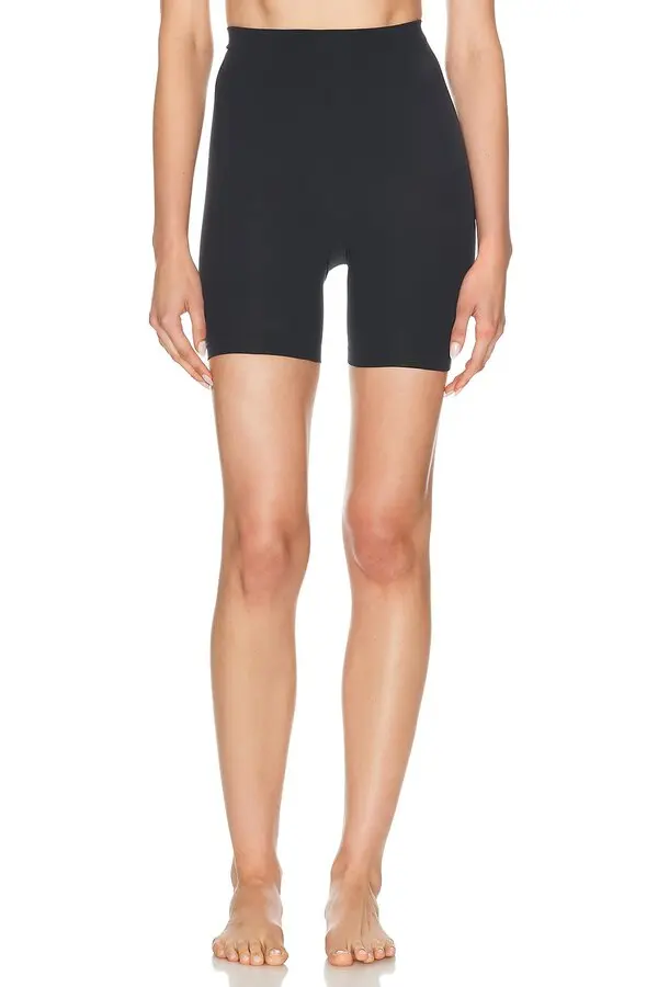 SKIMS Seamless Sculpt Mid Thigh Short - Onyx