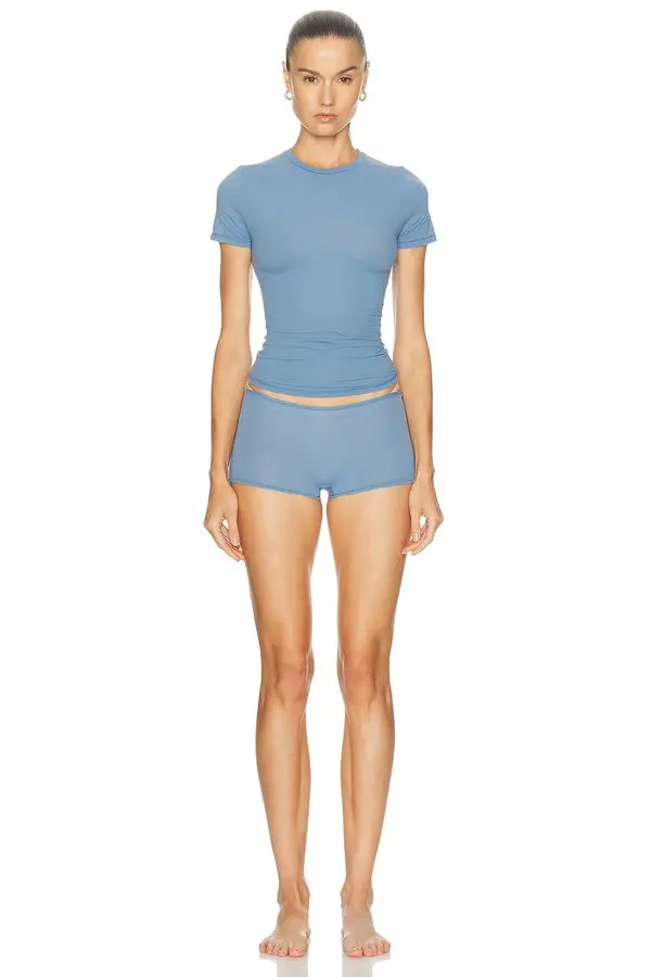 SKIMS Fits Everybody Short Sleeve T-shirt - Arctic