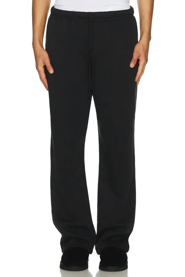SKIMS Fleece Straight Leg Pant In Black - Washed Onyx