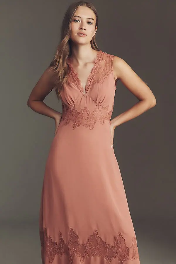 V-neck Lace-panel Maxi Dress