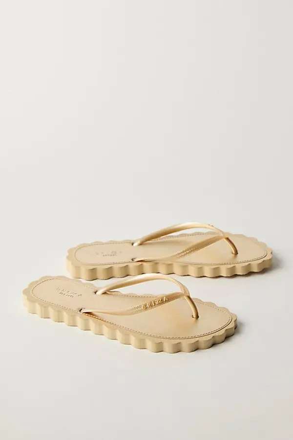 BRIZZA AREZZO Scalloped Flip Flops - Gold