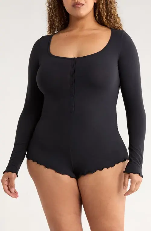 SAVAGE X FENTY Snug Hug Ruffle Sleep Romper - Black Caviar