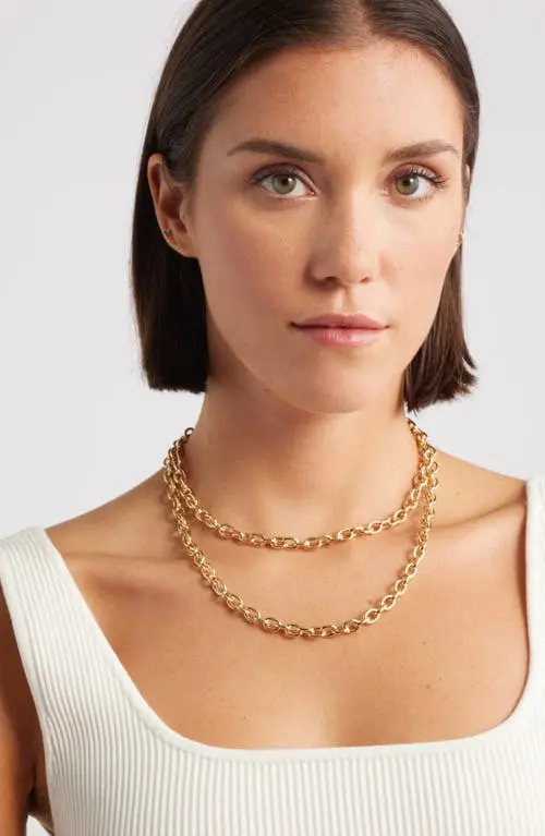 Nordstrom Toggle Closure Oval Link Chain Necklace