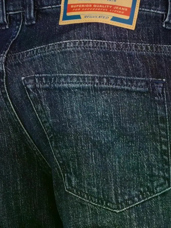 DIESEL® D-vyl 1993 Straight Leg Jeans