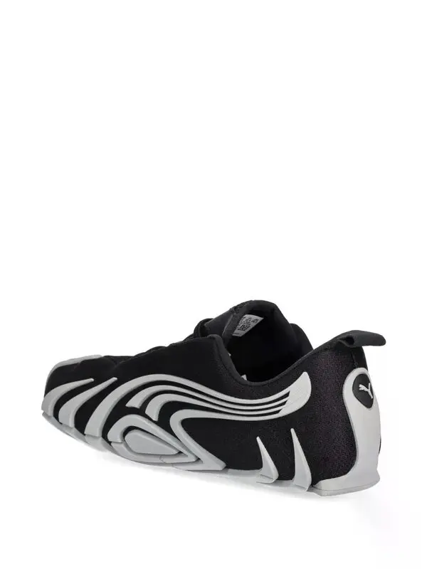 PUMA Wave-pattern Sneakers - Black