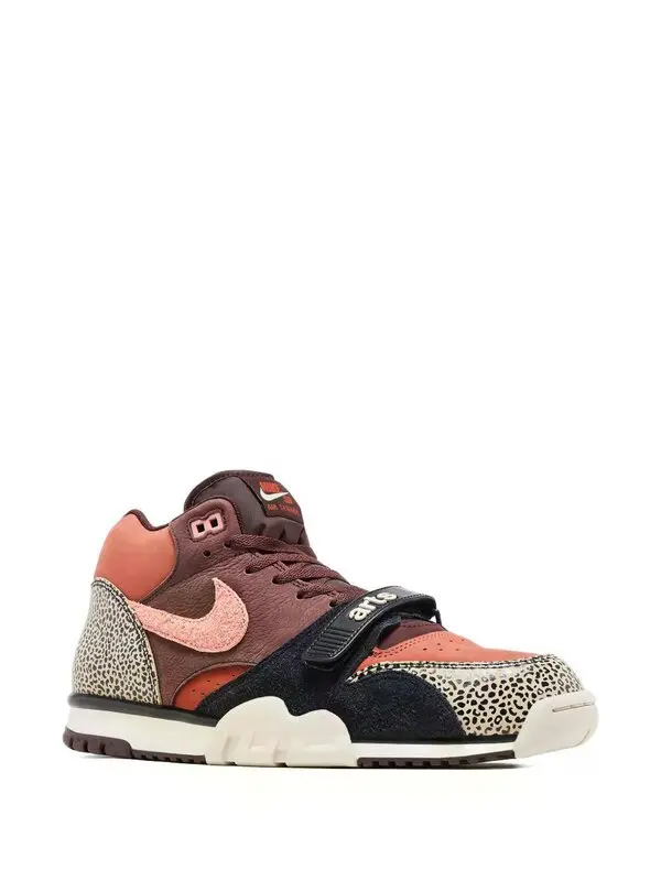 Nike Air Trainer 1 Arts-rec Limestone Sneakers - Red