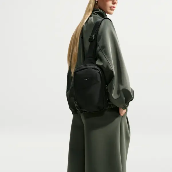 Nike Aura Crossbody Bag