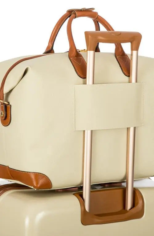 Bric'S Firenze 18" Cargo Duffle Bag - Cream