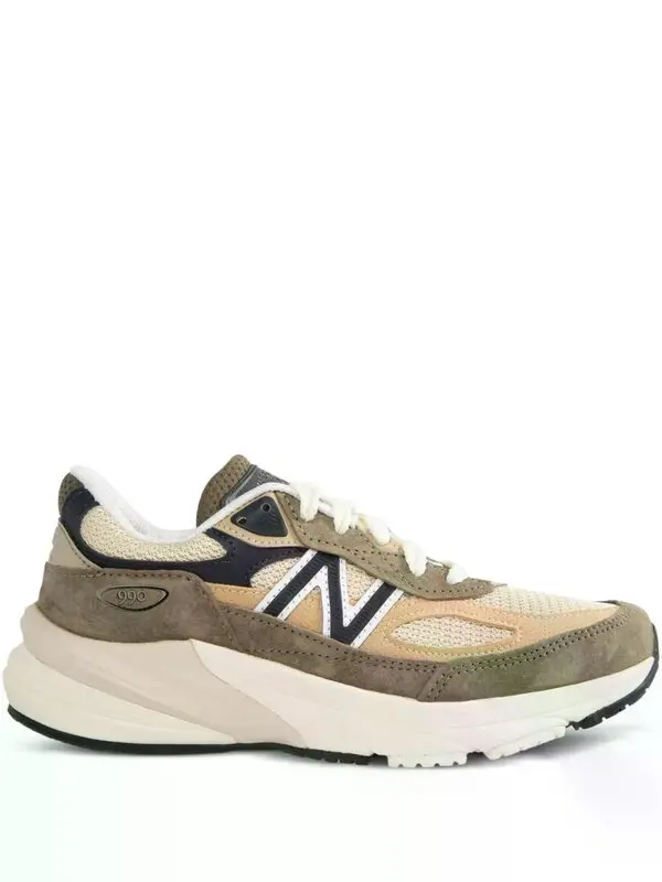 NEW BALANCE 990 Sneakers - Green