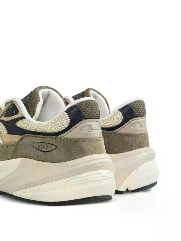 NEW BALANCE 990 Sneakers - Green