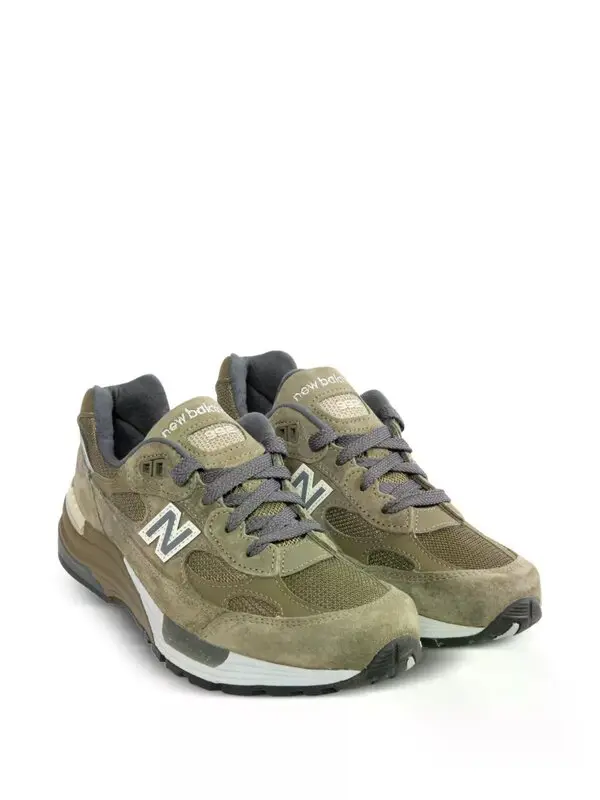 NEW BALANCE 992 Suede Sneakers - Green
