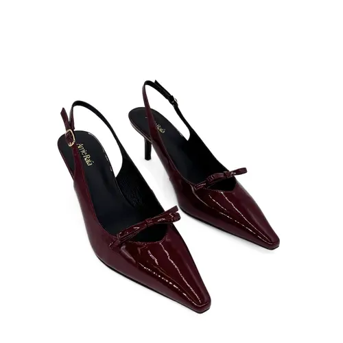 AMIE RAFA Georgia Pointy Toe Bow Kitten Heels - Burgundy